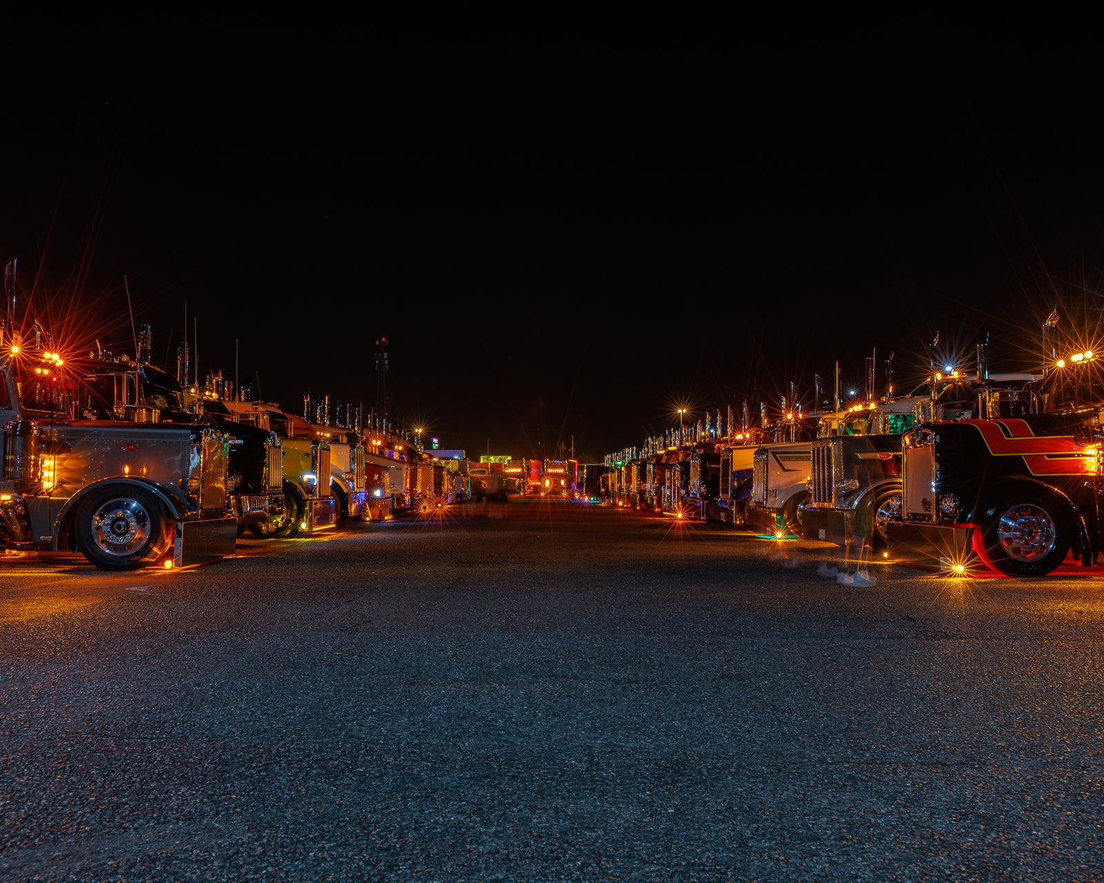 Midwest Truck Fest by DCT
